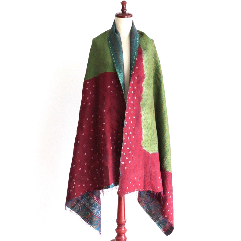 キリムスタイル / カンタ刺繍 シルクストール Kantha embroidery キリムスタイル / カンタ刺繍 シルクストール Kantha embroidery