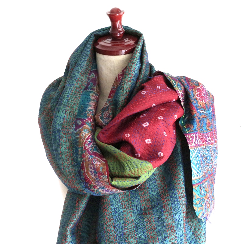 キリムスタイル / カンタ刺繍 シルクストール Kantha embroidery キリムスタイル / カンタ刺繍 シルクストール Kantha embroidery